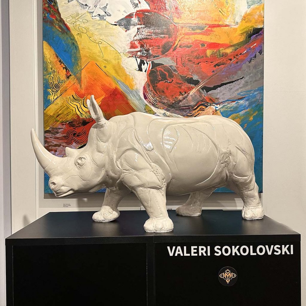 White Rhino - Vancouver Fine Art Gallery - Sculpture